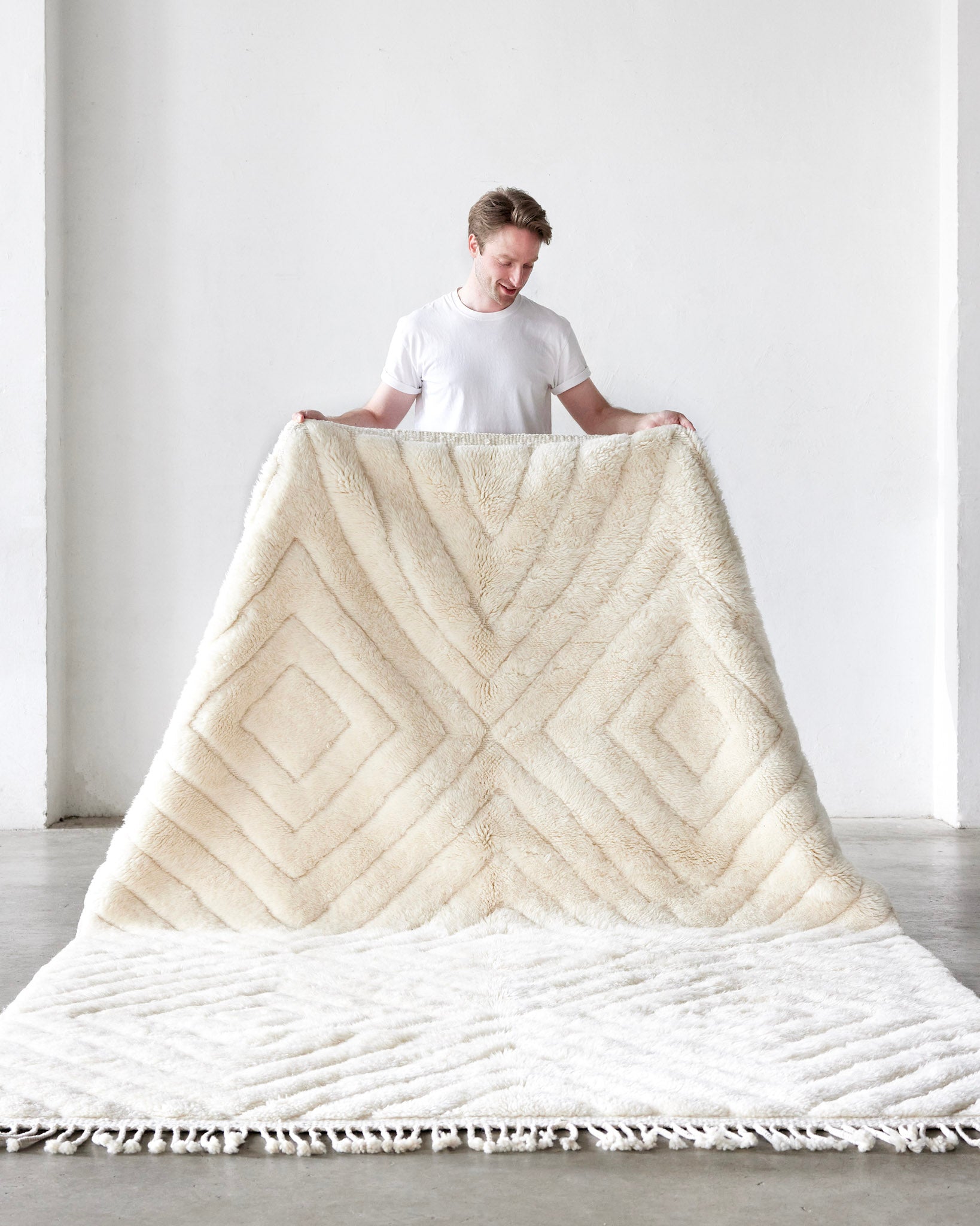 CLOUD | made to order – Knuup